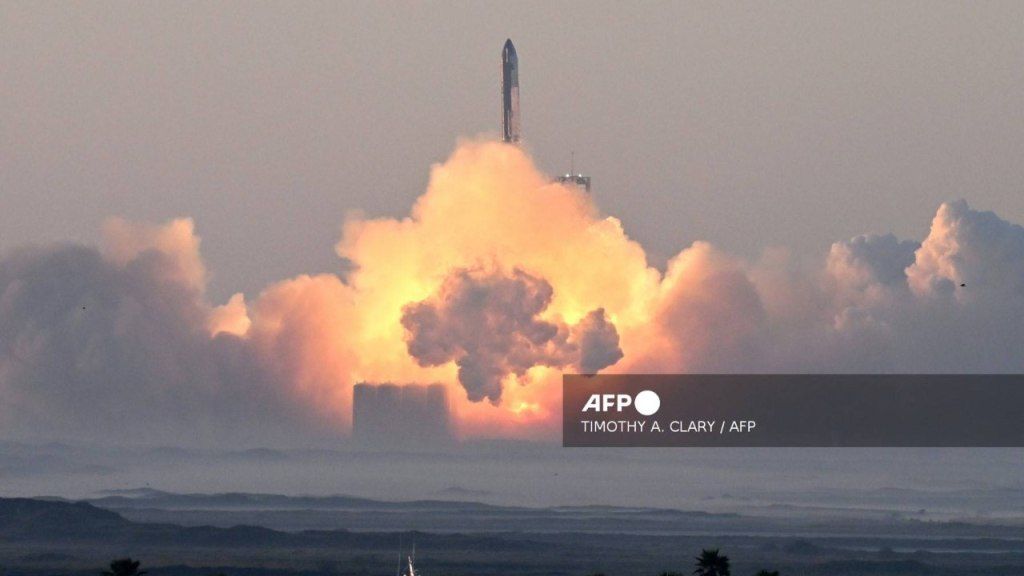 FOTOS: Mexicanos disfrutan desde la frontera lanzamiento del cohete de ...